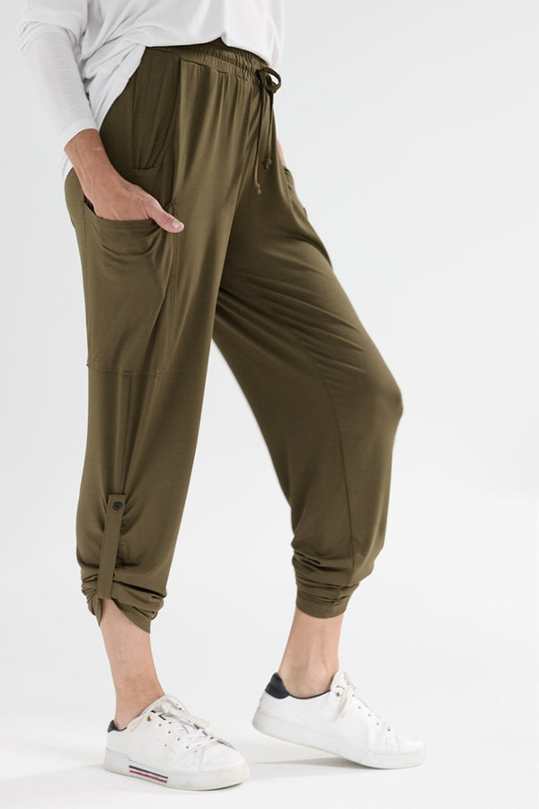 Pocket Pants - Dark Olive | Bamboo Body